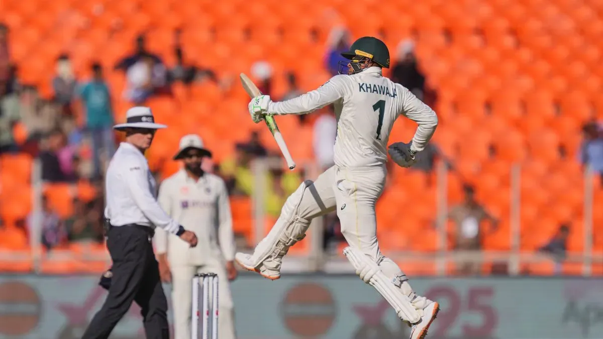 मोदी स्टेडियम में ऐसे टिके ख्वाज़ा, कि दोहरा गया सालों पुराना इतिहास ...