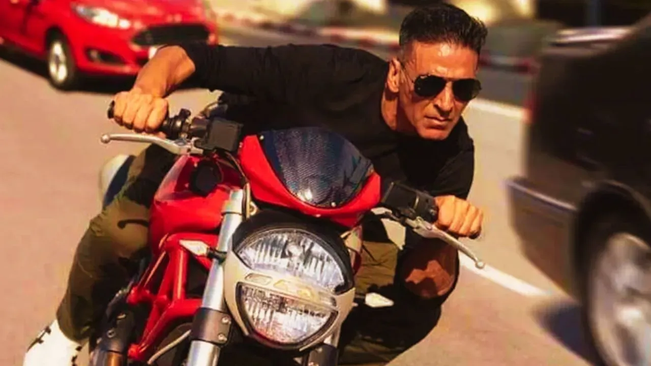 सलमान-शाहरुख़ नहीं, अक्षय कुमार के साथ बनेगी 'धूम 4'? - The Lallantop