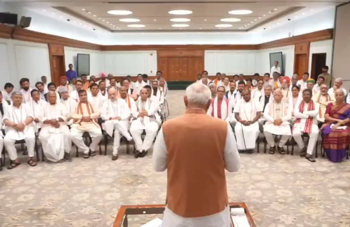 'पांच साल... ये चिंता कीजिएगा', शपथ से पहले संभावित मंत्रियों को घर ...